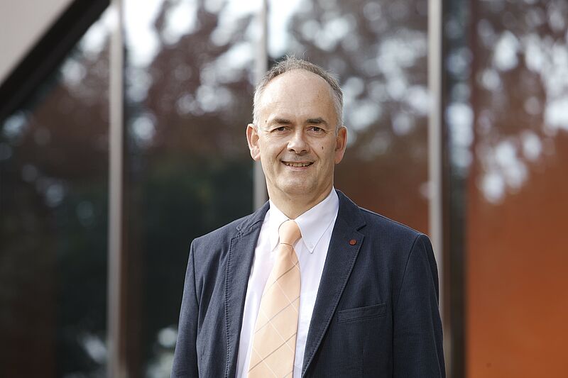 Fakultät für Naturwissenschaften - News Detail - International Research ...